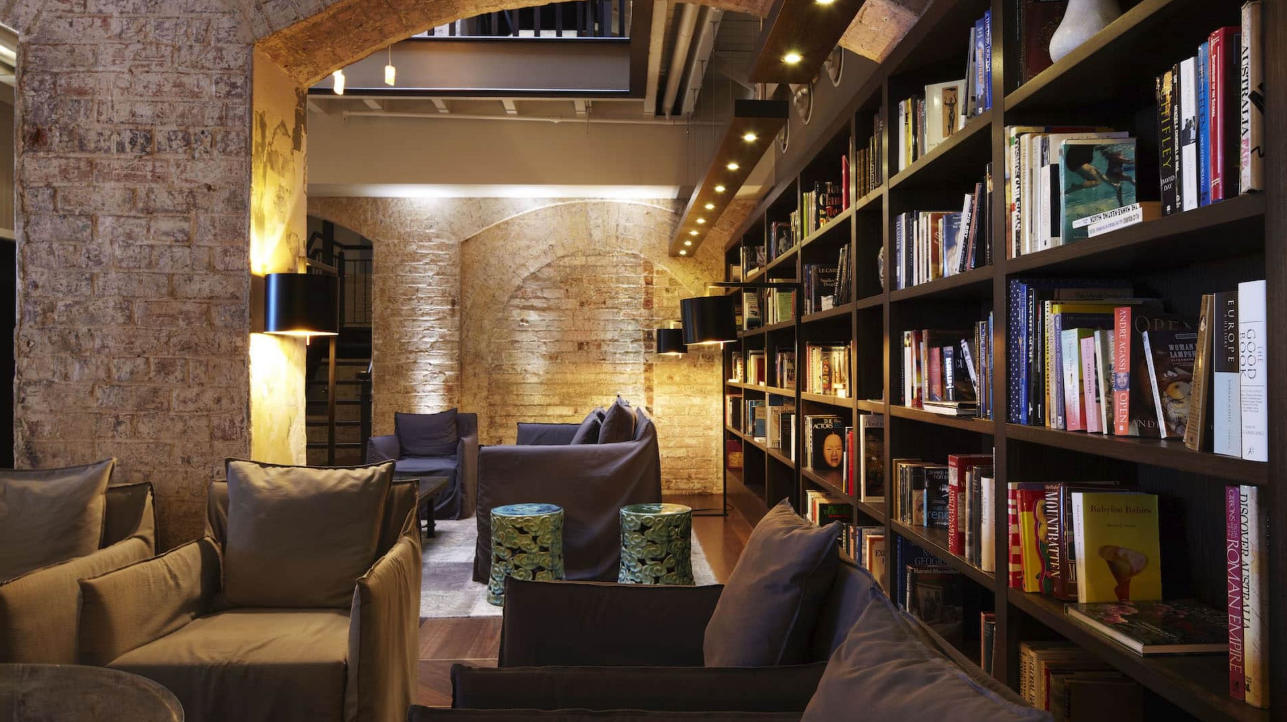 Features & Amenities - Harbour Rocks Hotel