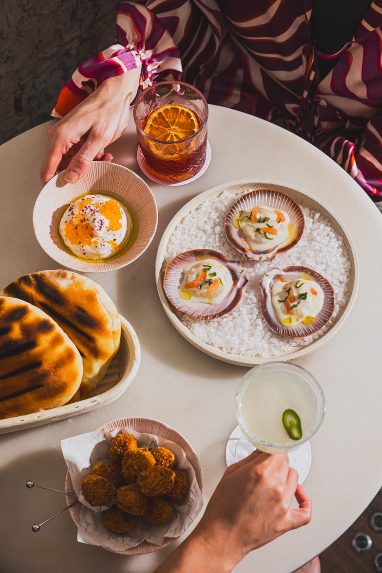 Tayim - Harbour Rocks Hotel